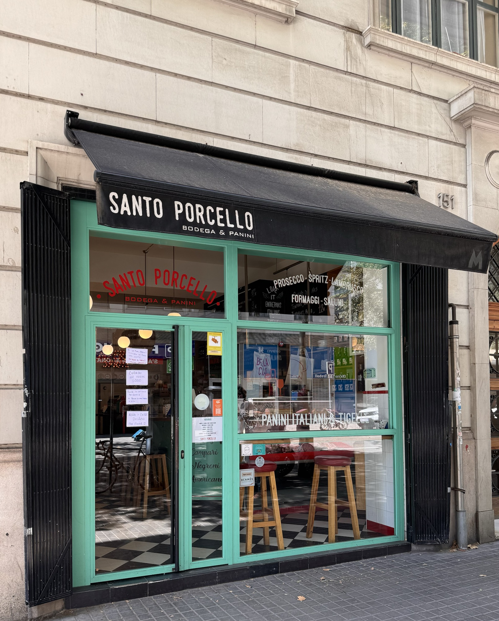 Bodega Santo Porcello: Panini y tablas de embutidos y quesos italianos ...